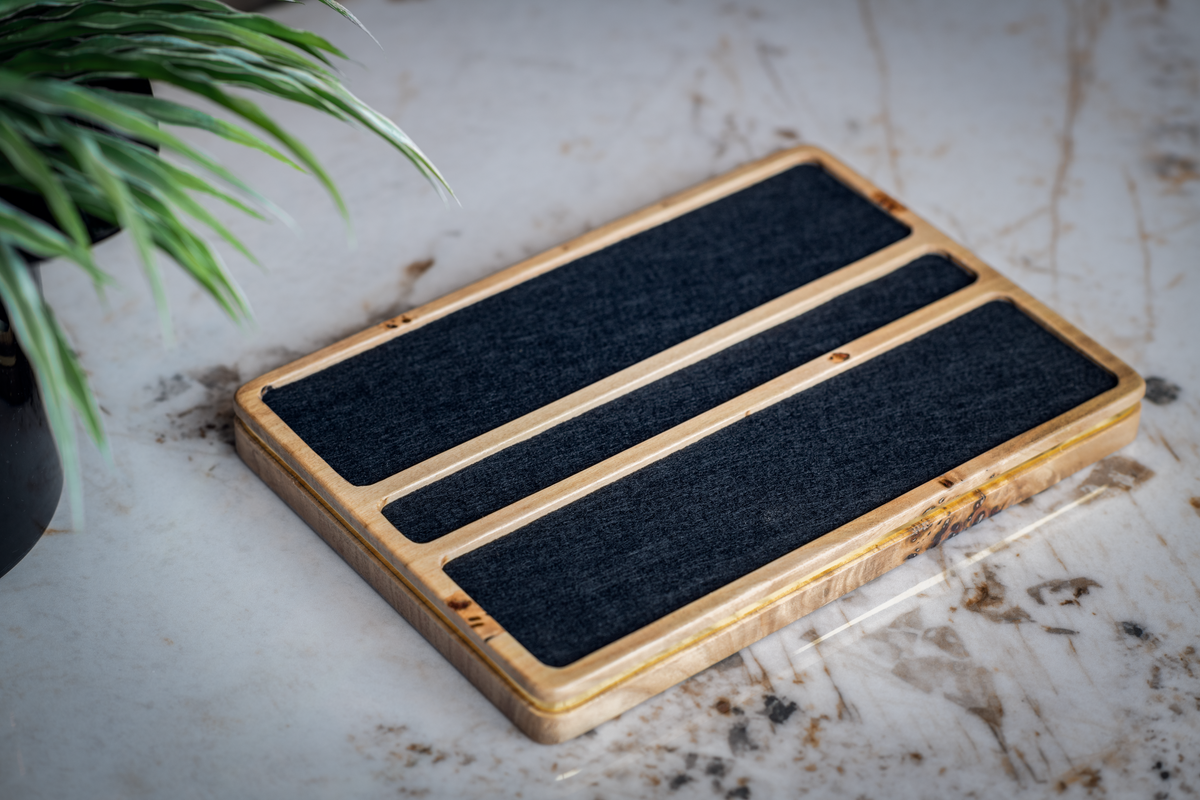 CELINE M' Walnut&Mapa Burl Desk Organizer– Objecttt